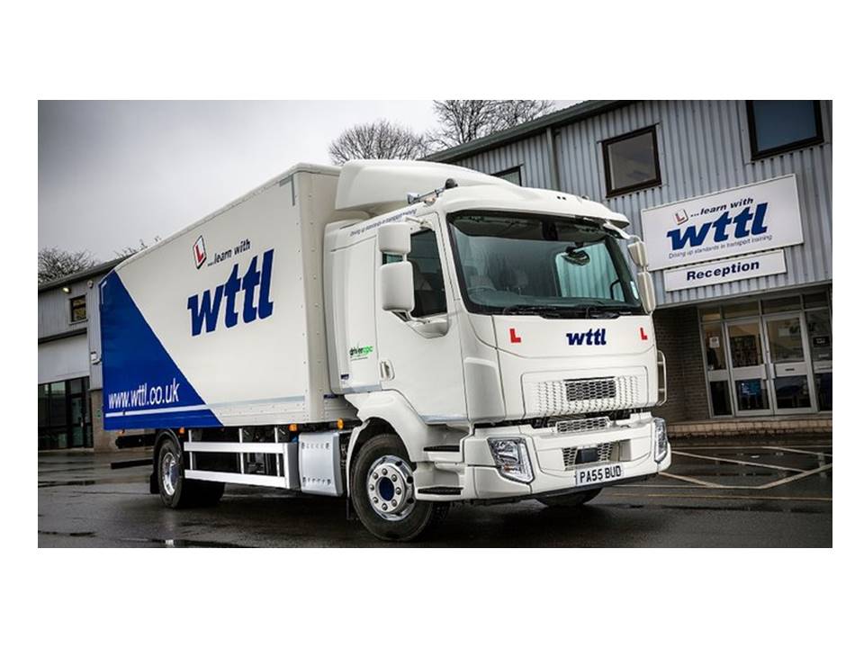 New FL rigid boosts WTTL training fleet - Trucking