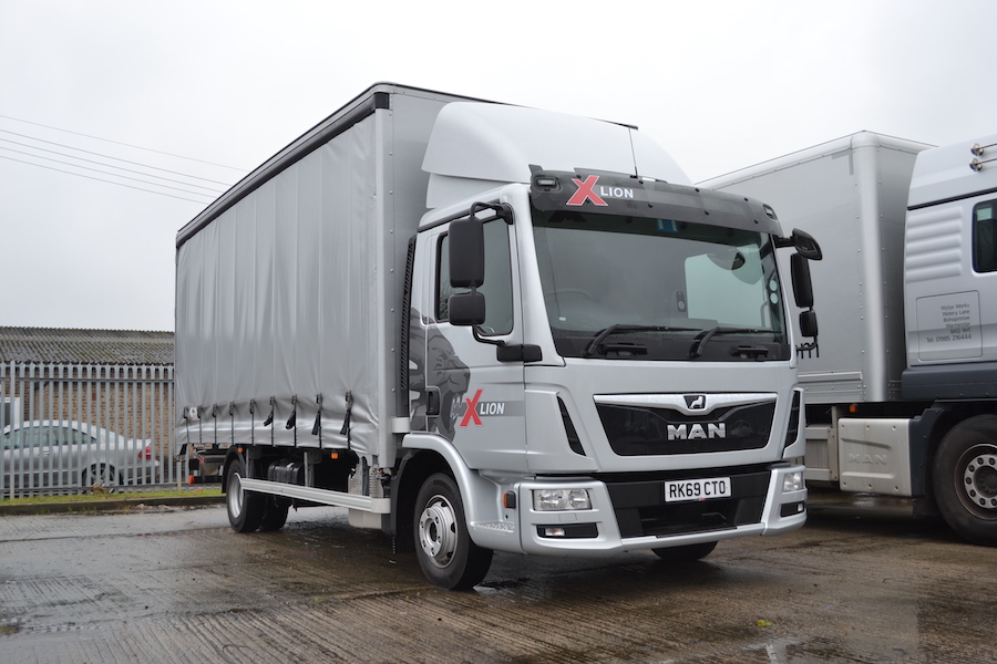 Road Test: MAN TGL 8.910 4x2 XLION - Trucking