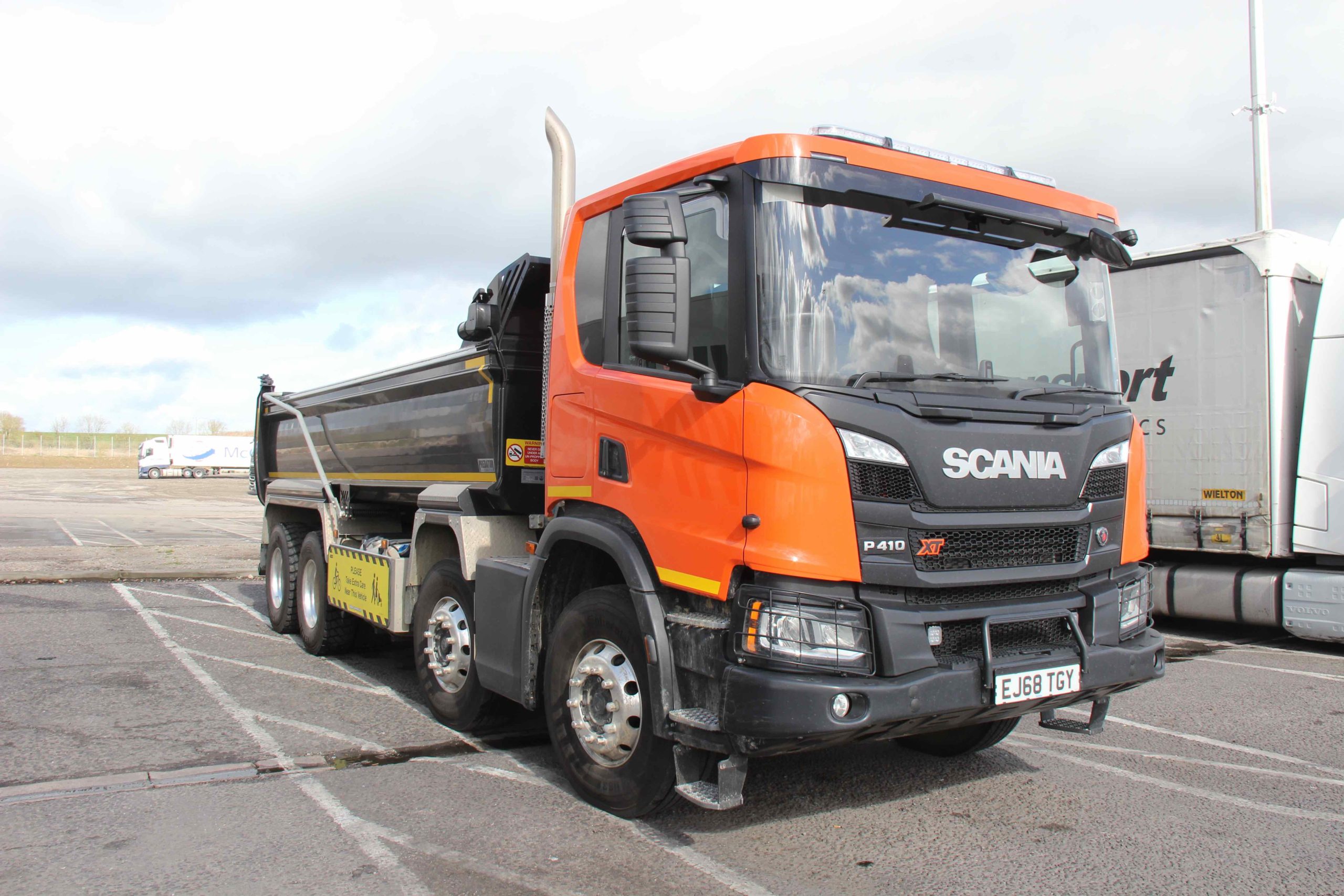 SCANIA P410XT - Trucking