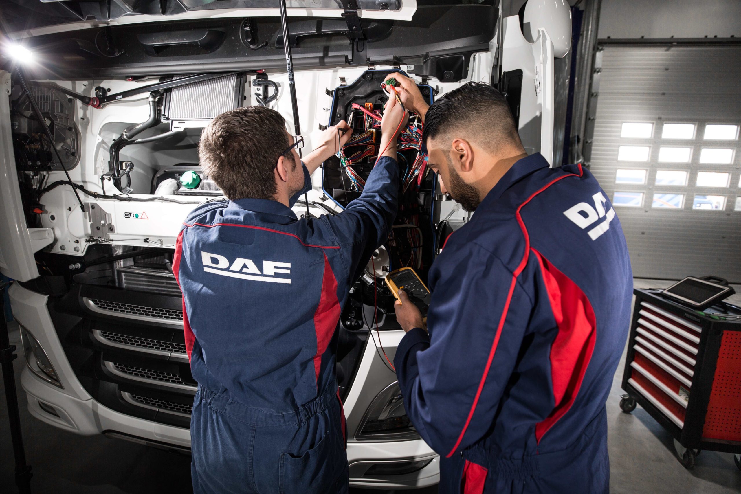 LABOUR SHORTAGE LAID BARE BY LOGISTICS UK LETTER - Trucking