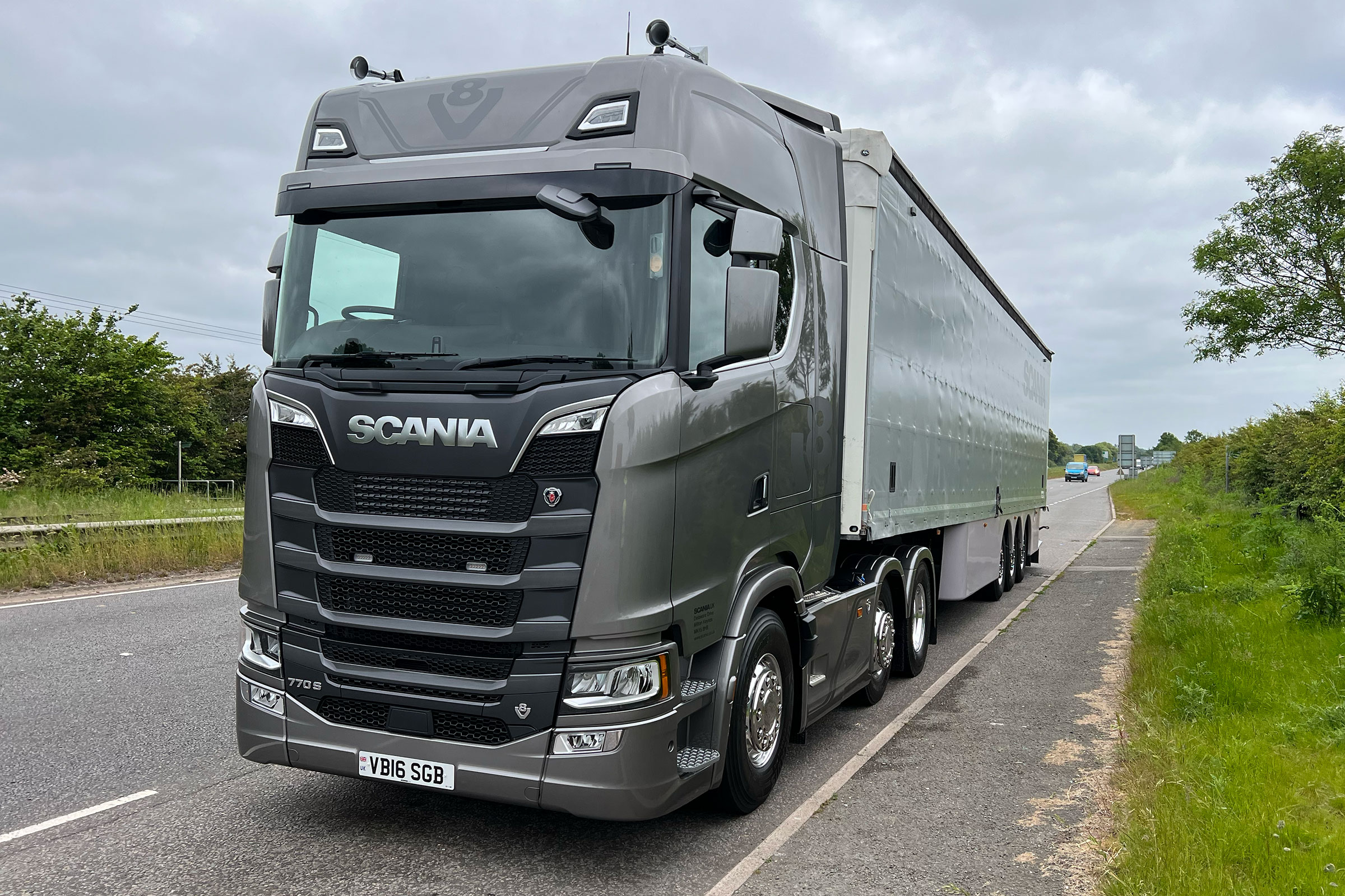 Driven: Scania 560S Super and Scania 770S - Trucking